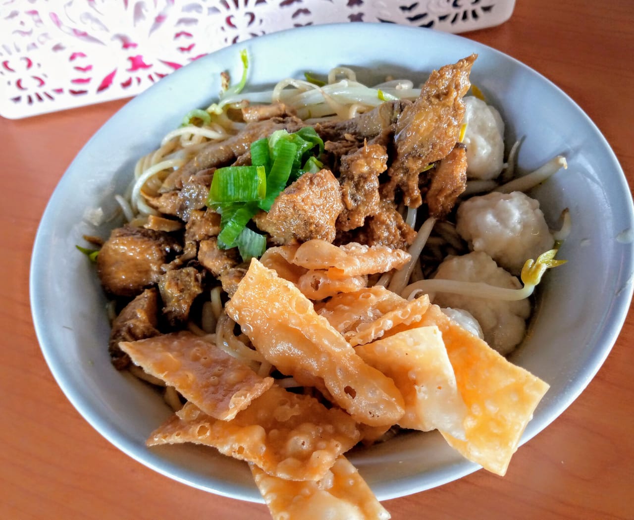 Mie Ayam Bang Jago Rasa Beda dengan Harga Terjangkau - MataKepri ...