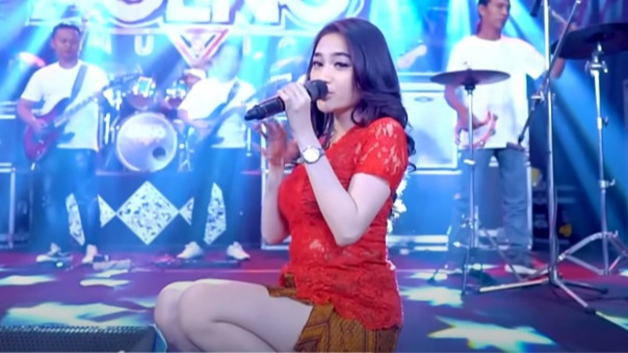 Arlida Putri Emosi Berat Saat Penonton Lakukan Tindakan Tak Senonoh Matakepri Portal Berita