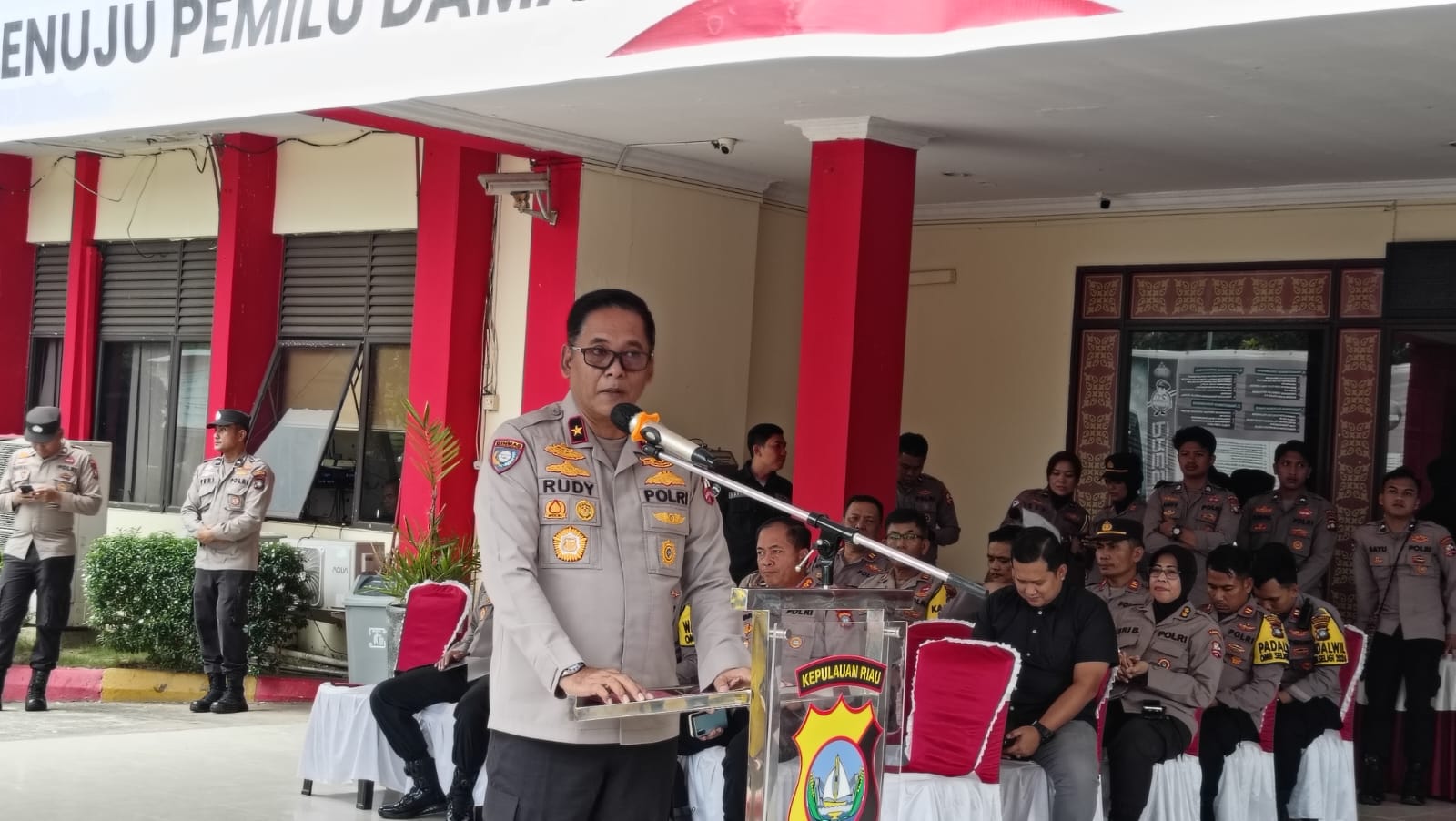 Cooling System Jelang Pemilu 2024, Polri Sampaikan Pesan Damai - MataKepri || Portal Berita ...