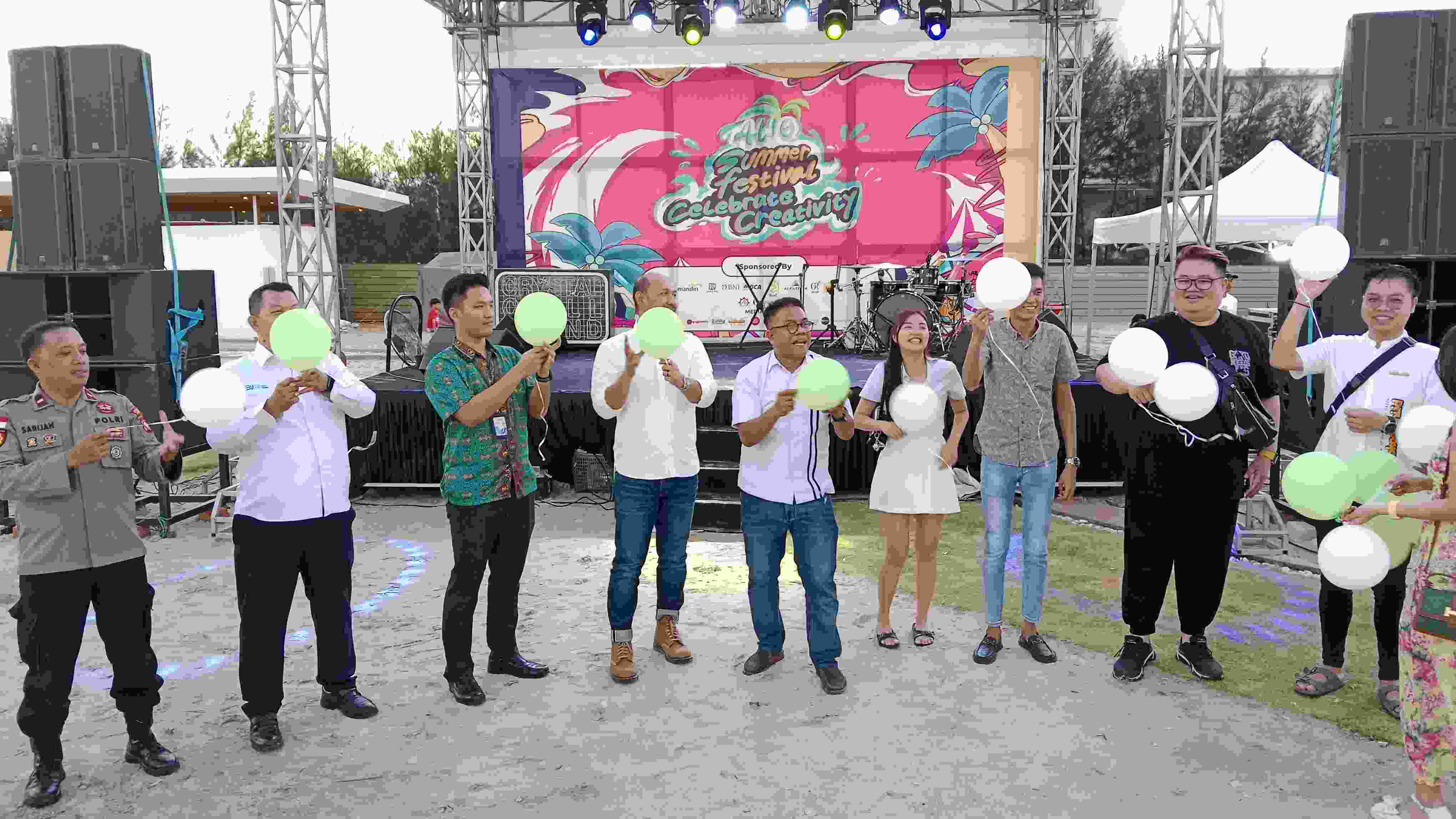 Kepala Disbudpar Hadiri Pembukaan Alio Beach, Ardiwinata: Batam ...