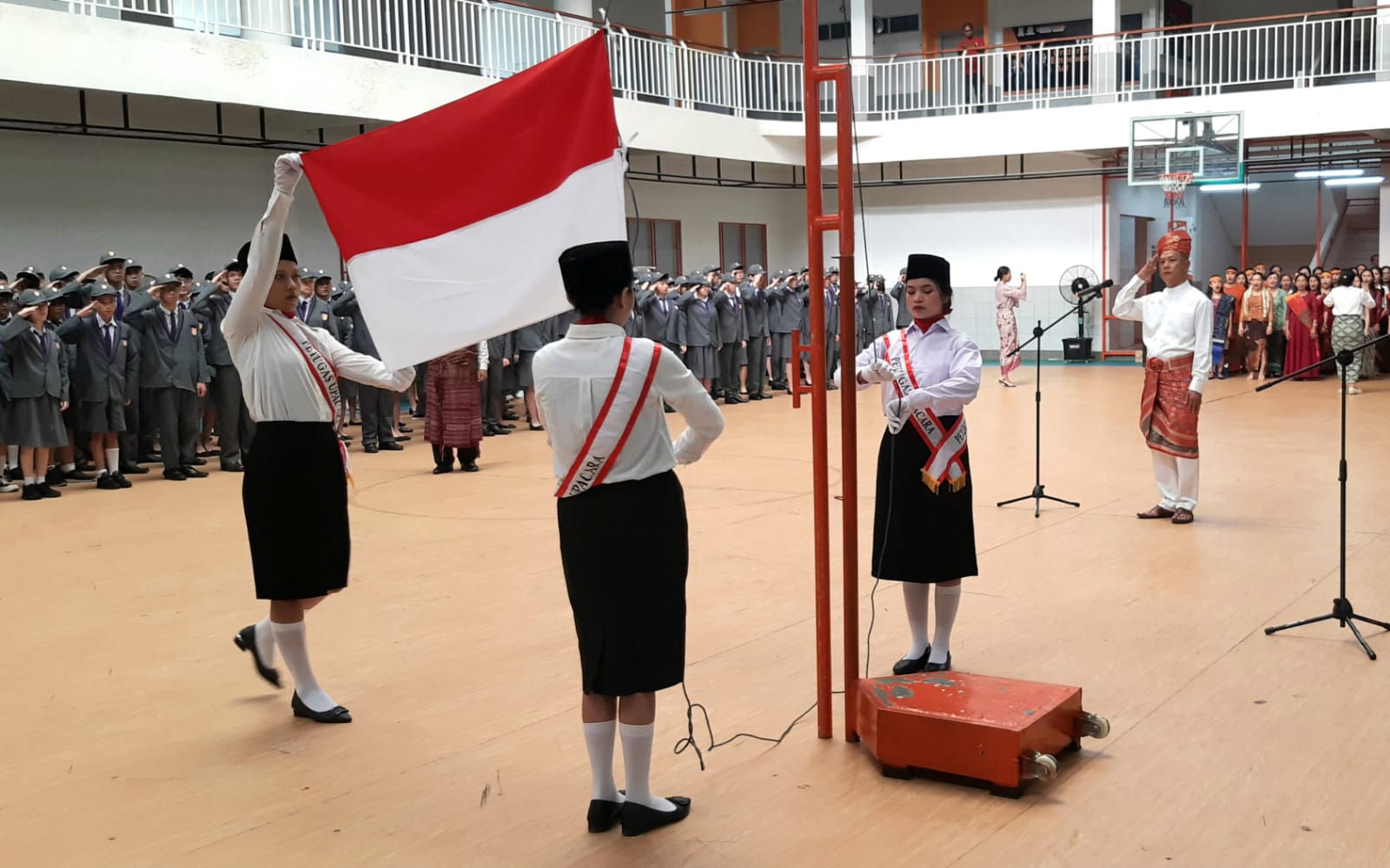 Jadi Pembina Upacara, Tan A Tie Inginkan Pelajar Sekolah Yehonala ...