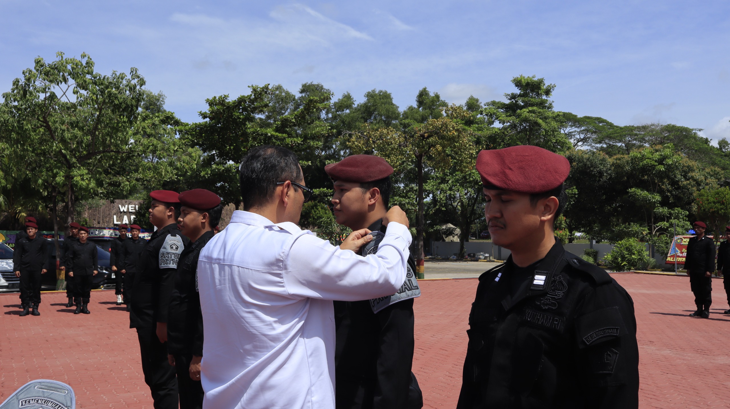 Kakanwil Ditjenpas Kepri Kukuhkan Satops Patnal Pas Tahun 2025 ...