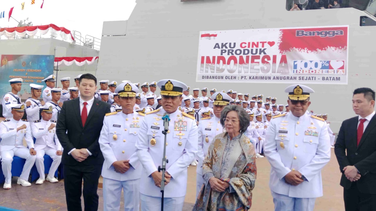 TNI AL Kembali Diperkuat Kapal Korvet KRI Bung Hatta-370 - MataKepri ...